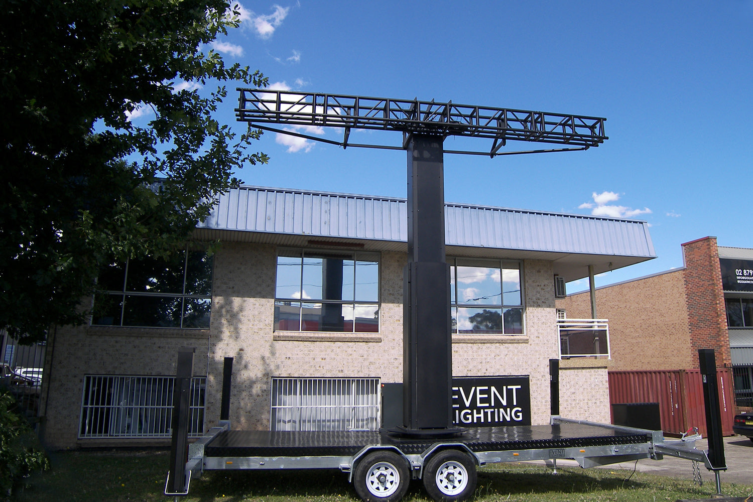 Trailer Tower – Event Lighting